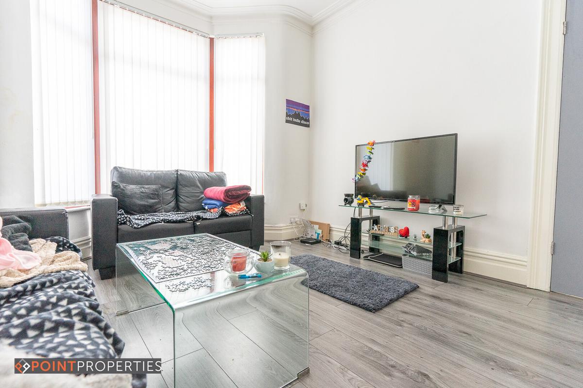 4 bedroom house for rent Crawford Avenue Liverpool, L18 1DS | UniHomes