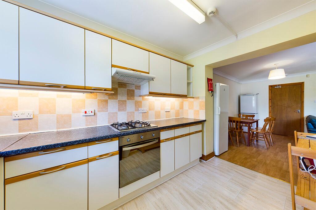 5 bedroom house for rent Spear Road, Southampton, SO14 6UH | UniHomes