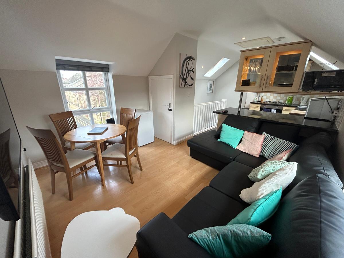 4 bedroom house for rent Forsyth Road, Newcastle, NE2 3EU | UniHomes