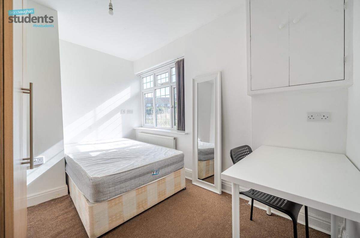 4 bedroom house for rent Larkfield Way Brighton, BN1 8EF | UniHomes