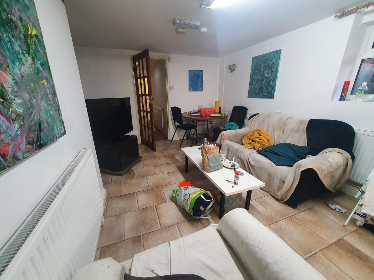 2 bedroom apartment for rent Portland Crescent Manchester, M13 0BU ...