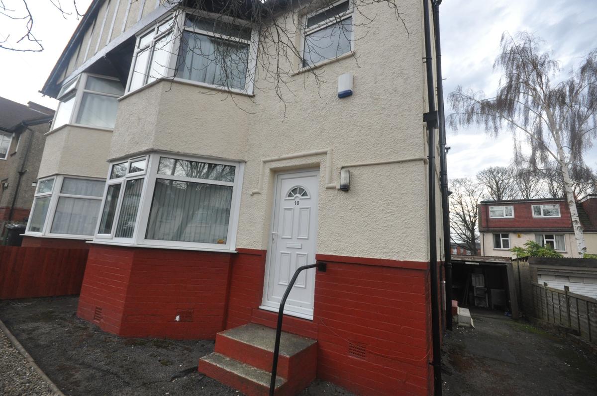 4 bedroom house for rent Buckingham Avenue Leeds, LS6 1DJ | UniHomes