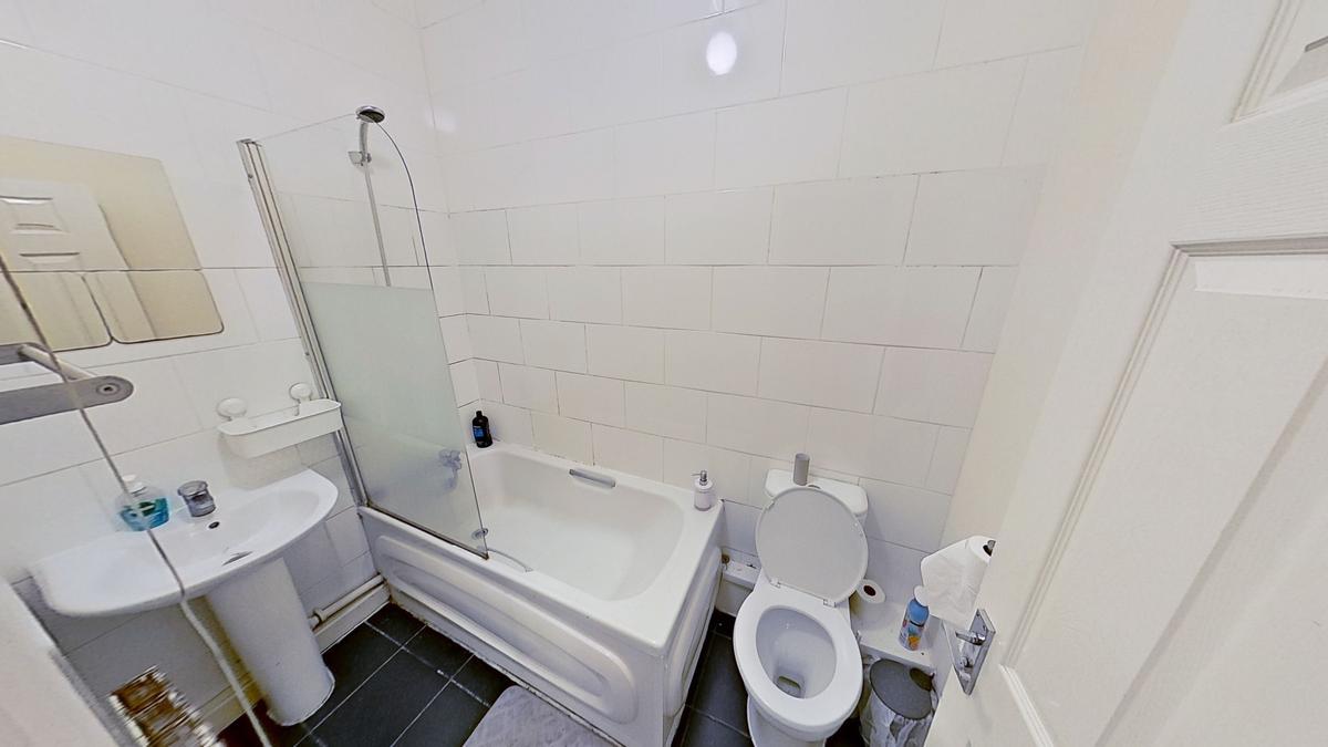 3 bedroom house for rent Gleave Road Birmingham, B29 6JW | UniHomes
