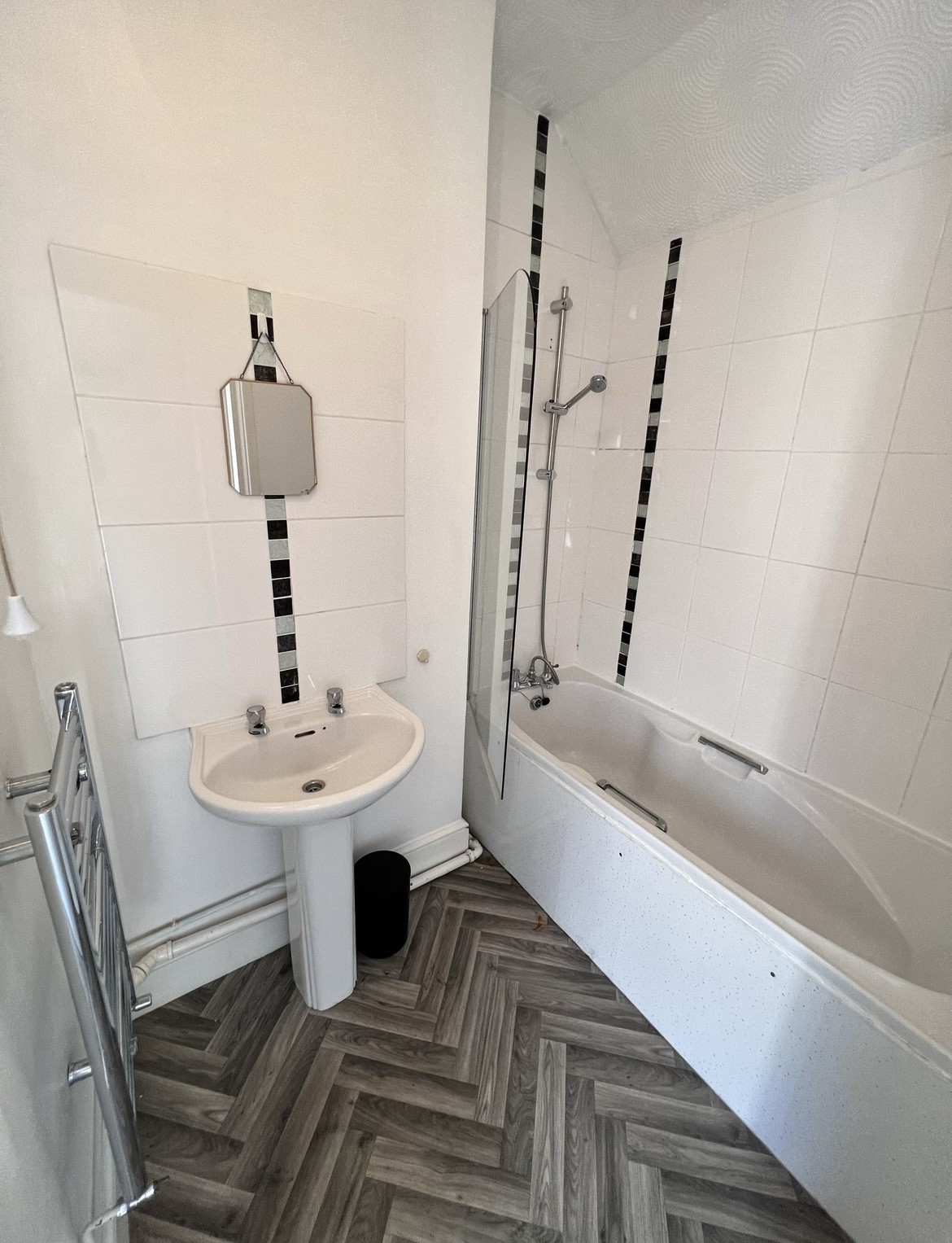 6 bedroom house for rent Harriet Street, Cardiff, CF24 4BX | UniHomes