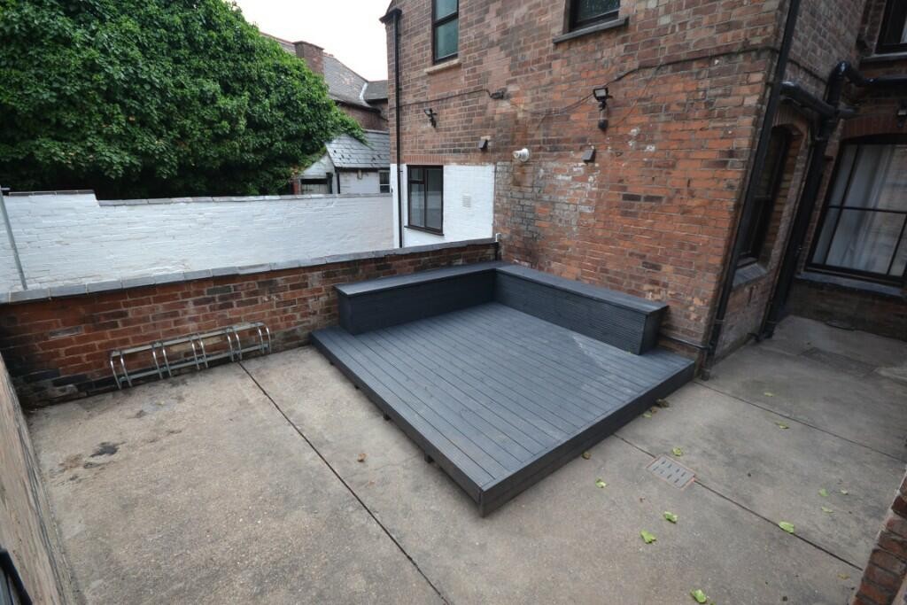 5 bedroom house for rent Dale Street Nottingham, NG2 4LE | UniHomes
