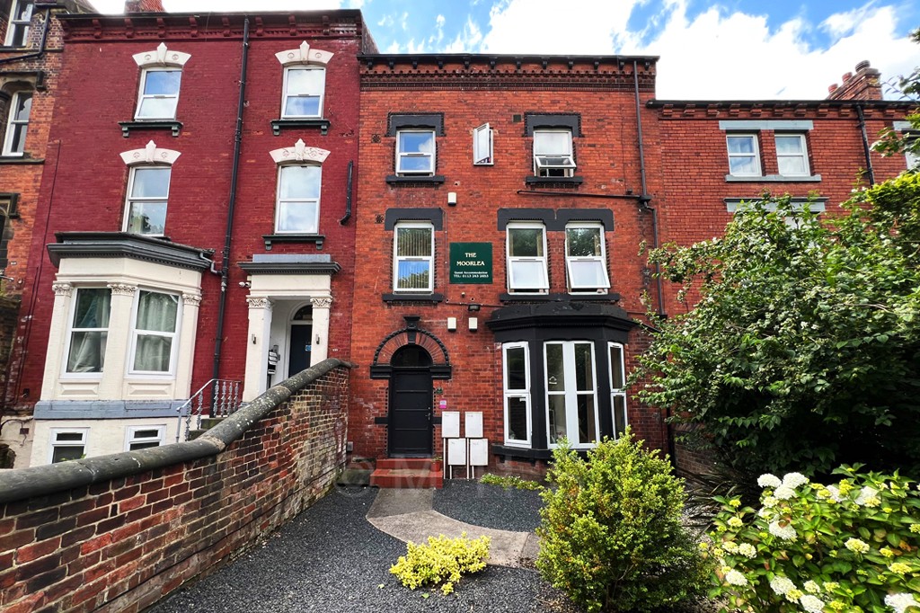 3 bedroom house for rent 146 Woodsley Road Leeds, LS2 9LZ | UniHomes