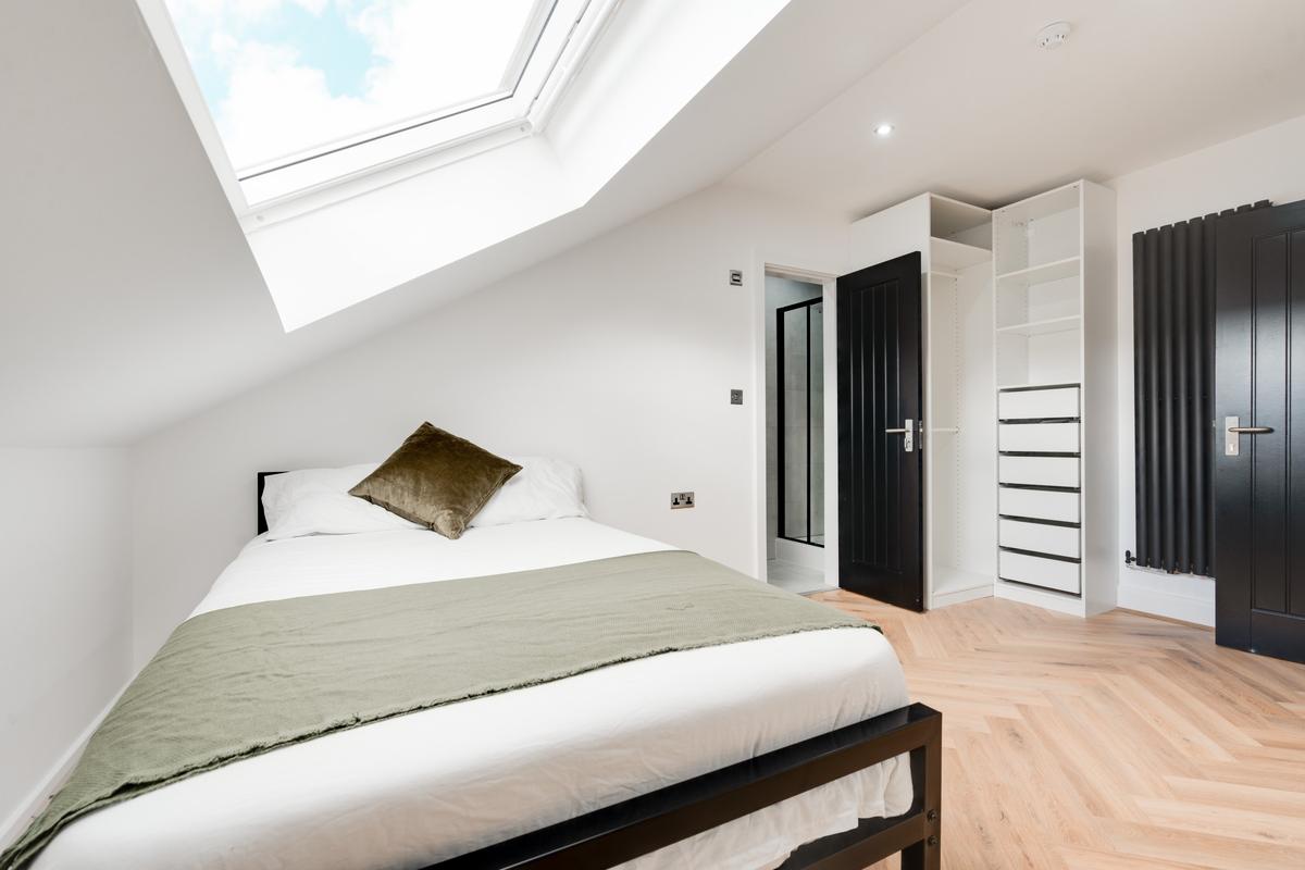 6 bedroom house for rent Portman Road Liverpool, L15 2HJ | UniHomes