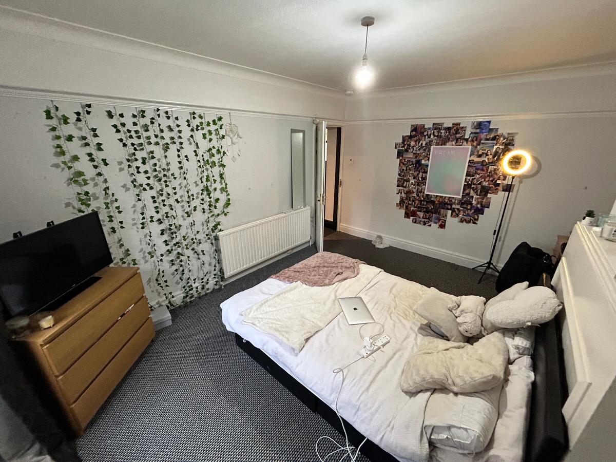 5 bedroom house for rent St Annes Road Leeds, LS6 3NY | UniHomes