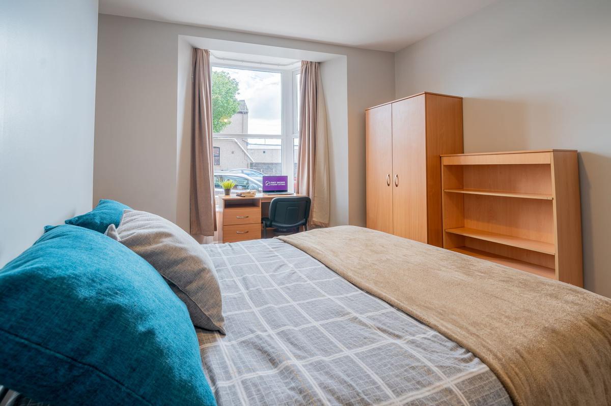 6 bedroom house for rent Rhyddings Terrace, Swansea, SA2 0DP | UniHomes