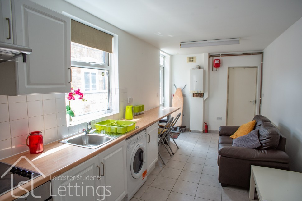 2 bedroom apartment for rent Barclay Street Leicester, LE3 0JA | UniHomes