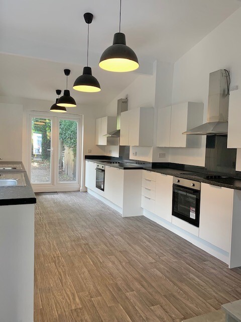 9 bedroom house for rent Salisbury Road, Cardiff, CF24 4AA | UniHomes