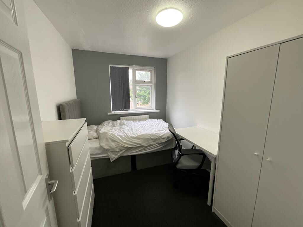 4 bedroom house for rent Templar Road, Nottingham, NG9 2DX | UniHomes