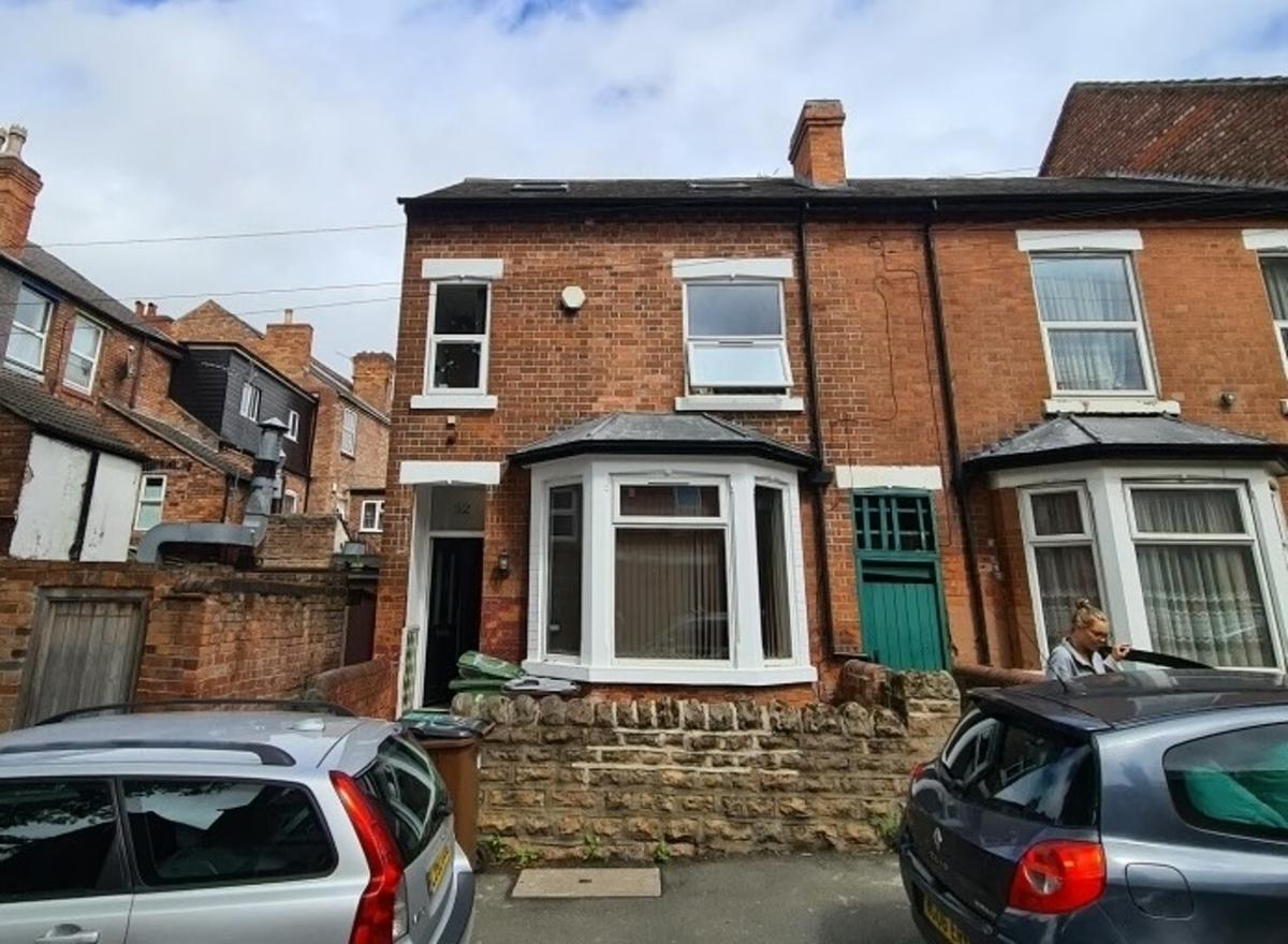 8 bedroom house for rent Albert Grove Nottingham, NG7 1PA | UniHomes