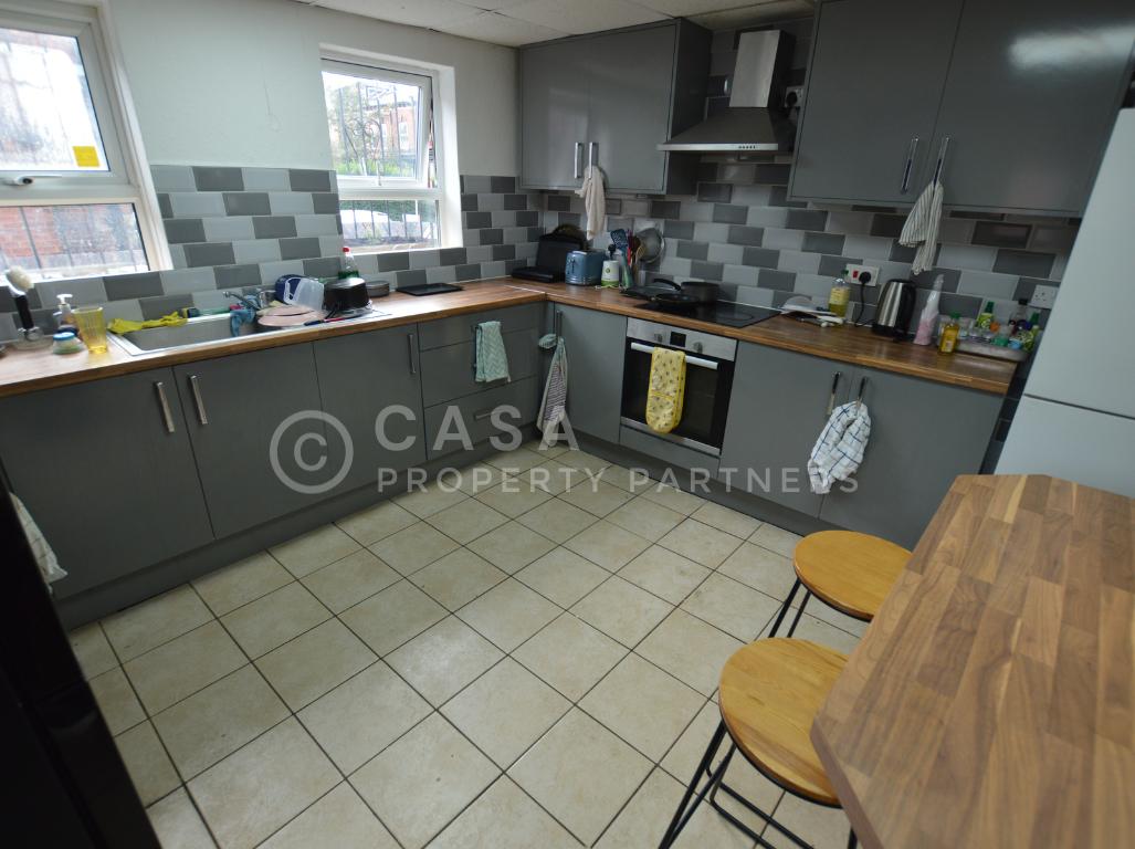 7 bedroom house for rent Delph Lane, Leeds, LS6 2HQ | UniHomes