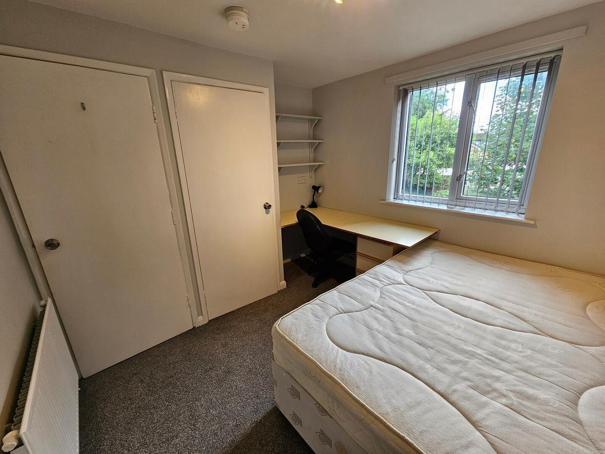 2 bedroom house for rent 50 - 56 De Grey Street Hull, HU5 2SA | UniHomes