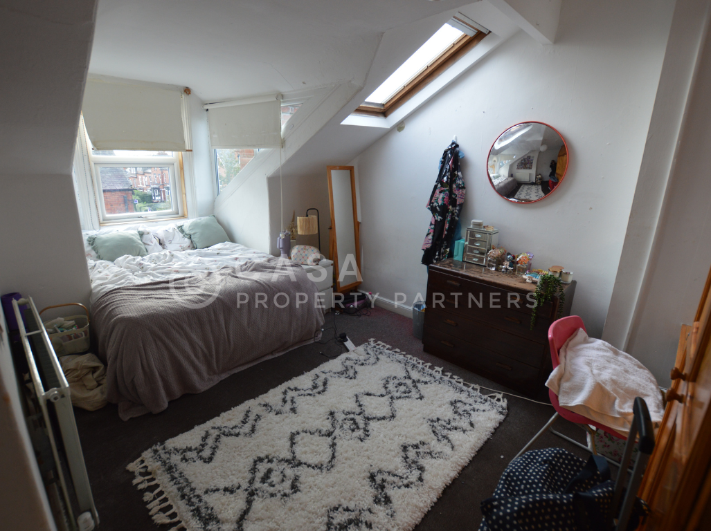 7 bedroom house for rent Delph Lane, Leeds, LS6 2HQ | UniHomes