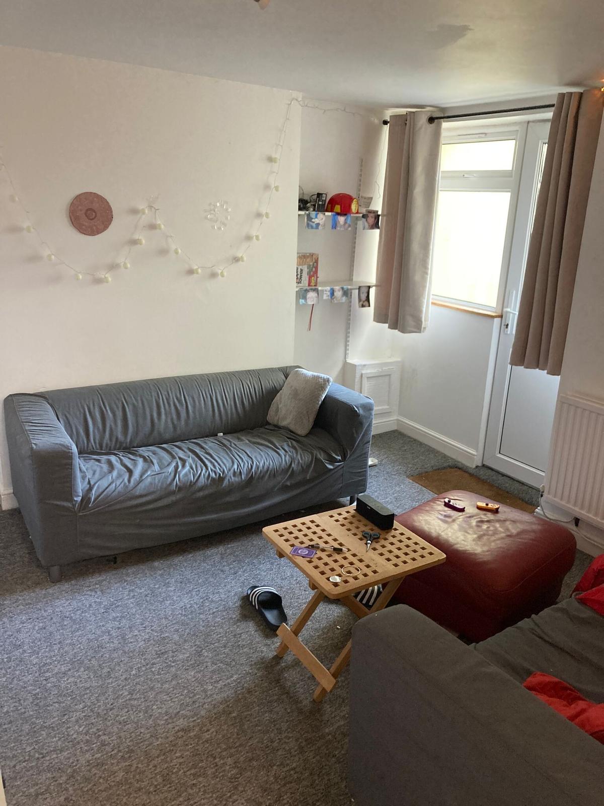 6 bedroom house for rent Cathays Terrace Cardiff, CF24 4HU | UniHomes