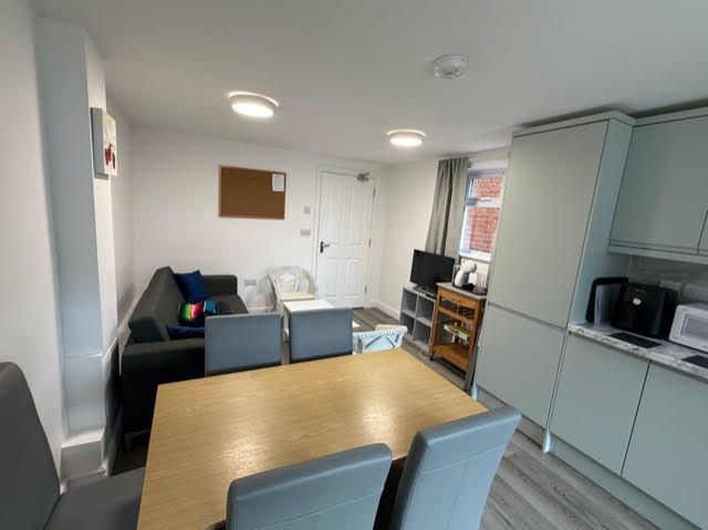 5 bedroom house for rent Danes Road Exeter, EX4 4LS | UniHomes