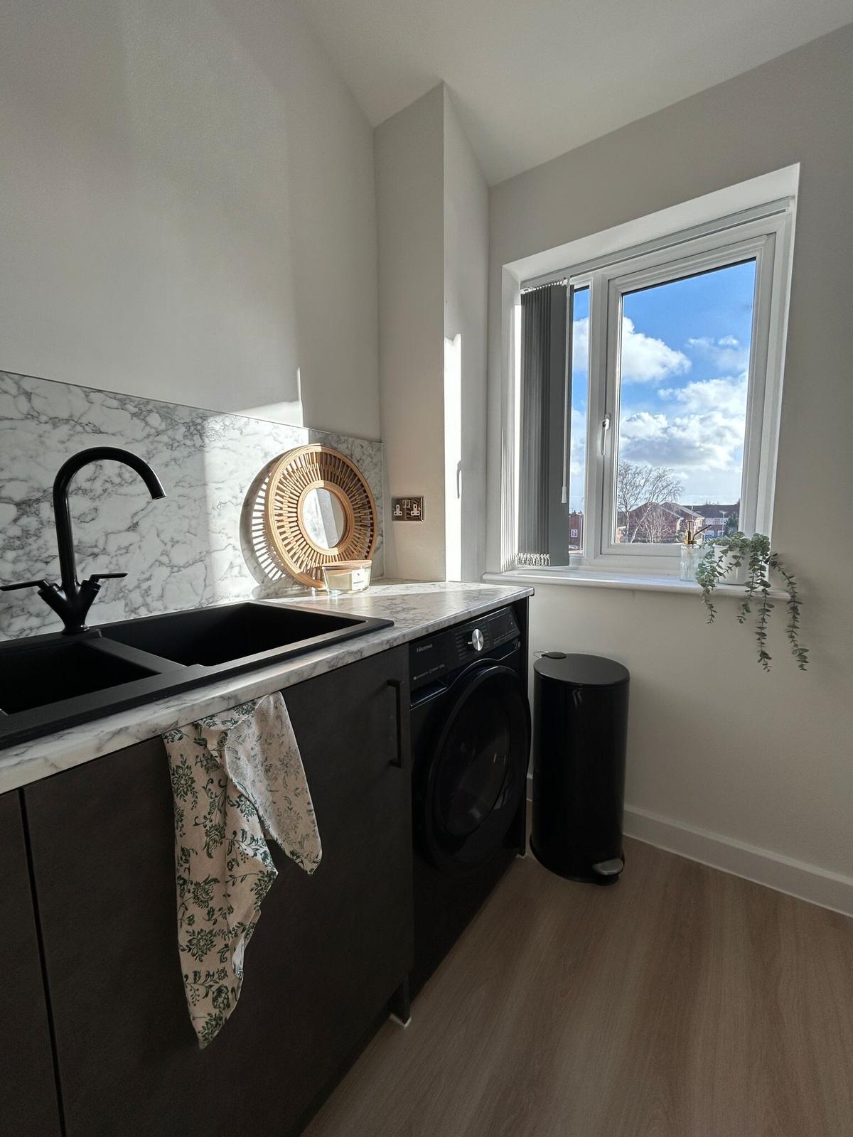 4 bedroom apartment for rent 153 Kensington, Liverpool, L7 2RE | UniHomes