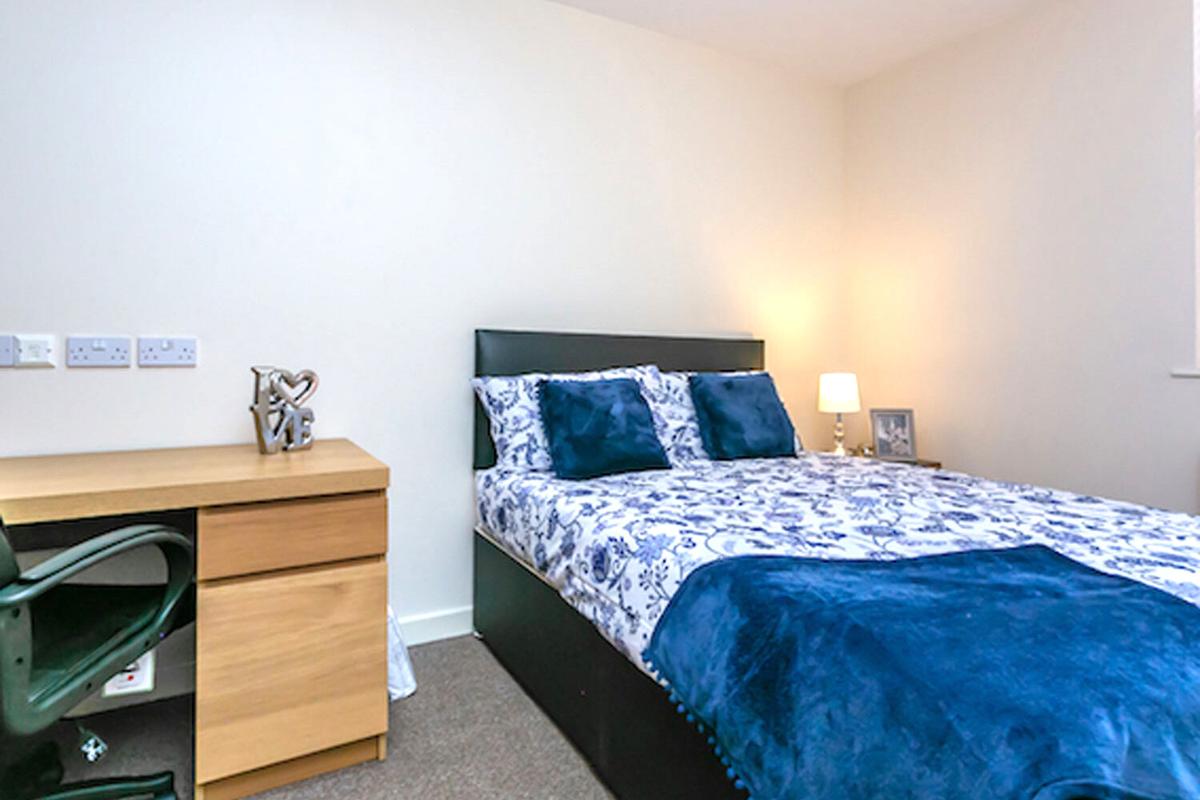 5 bedroom apartment for rent Tithebarn Street, Preston, PR1 1DL | UniHomes