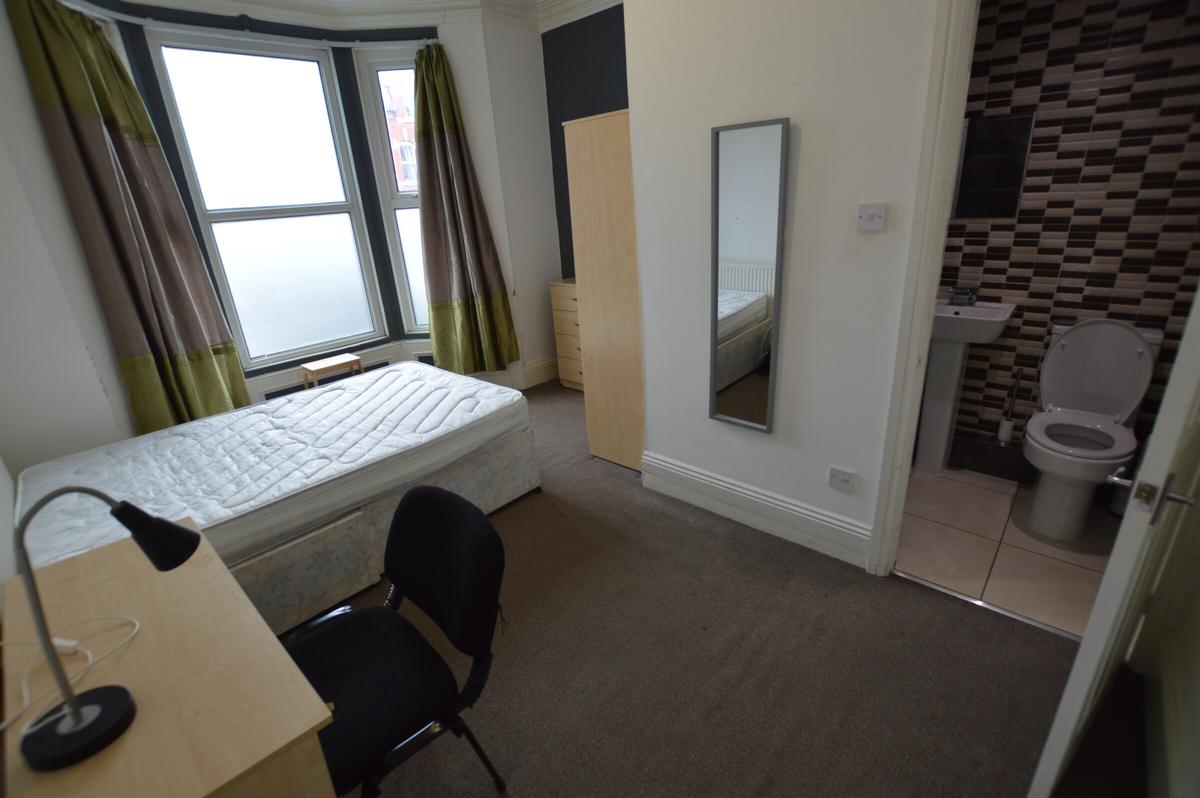 5 bedroom house for rent Cardigan Road, Leeds, LS6 1QL | UniHomes