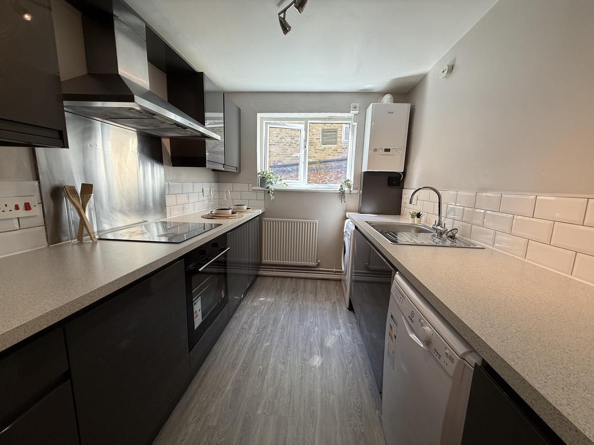 3 bedroom apartment for rent Tapton House Road, Sheffield, S10 5BY ...