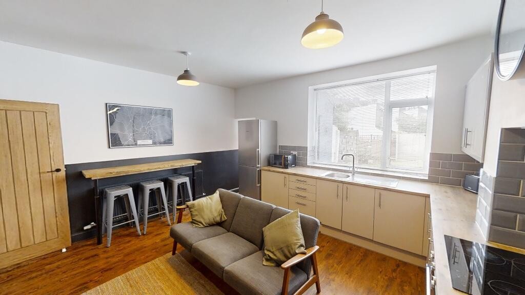5 bedroom house for rent Lodge Causeway Bristol, BS16 3JP | UniHomes