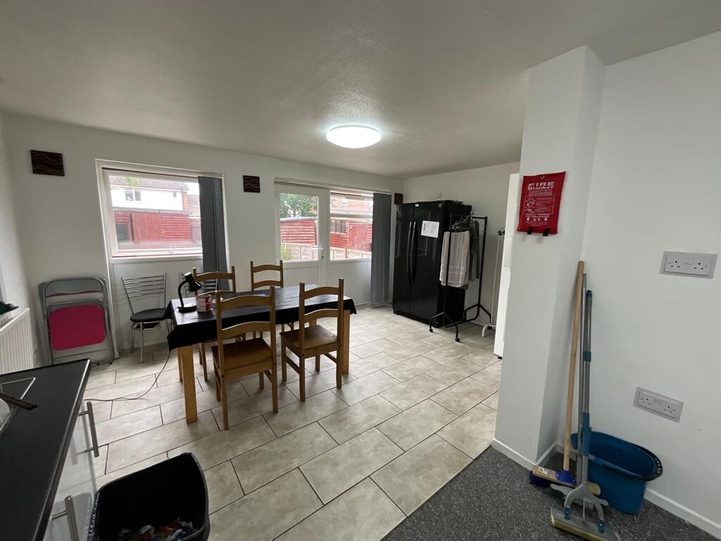 4 bedroom house for rent Templar Road, Nottingham, NG9 2DX | UniHomes