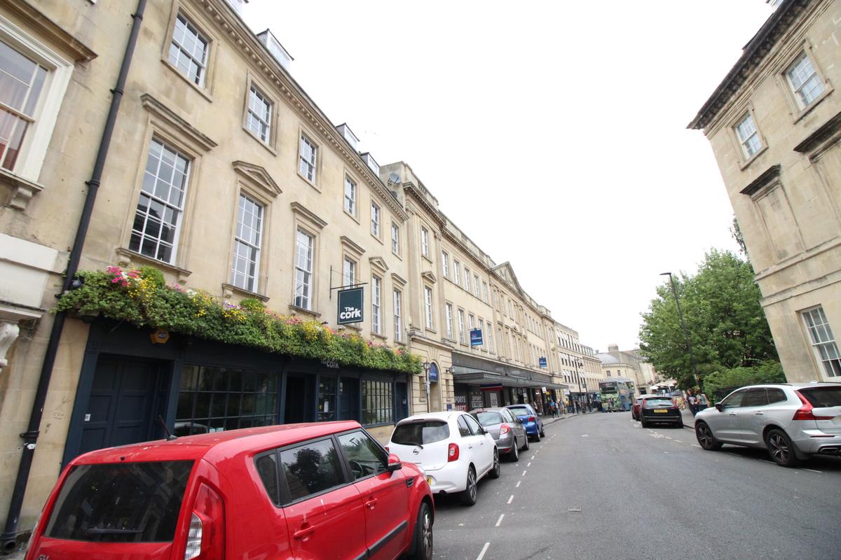 6 bedroom house for rent 11-12 Westgate Buildings, Bath, Ba1 1Eb, Bath ...