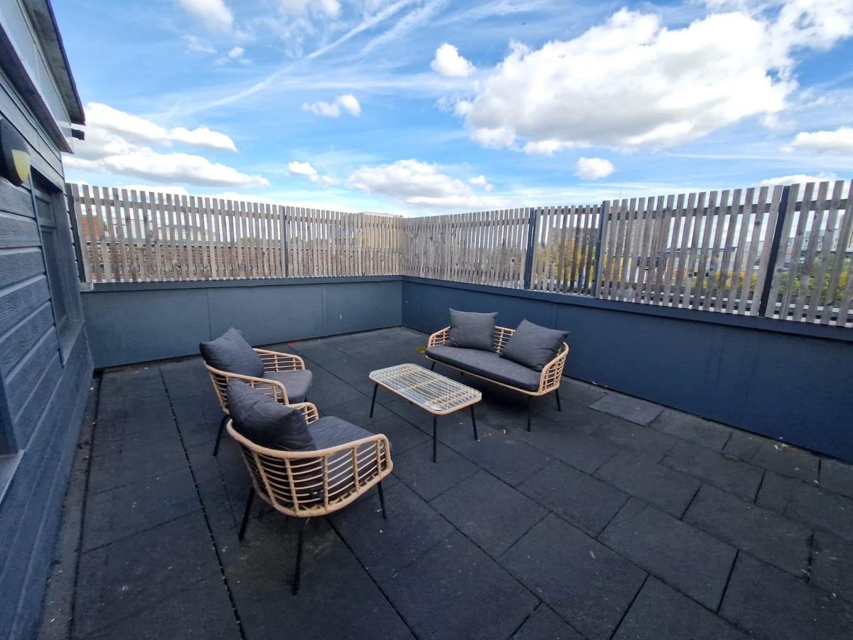 4 bedroom apartment for rent London Road Southampton, SO15 2AD | UniHomes