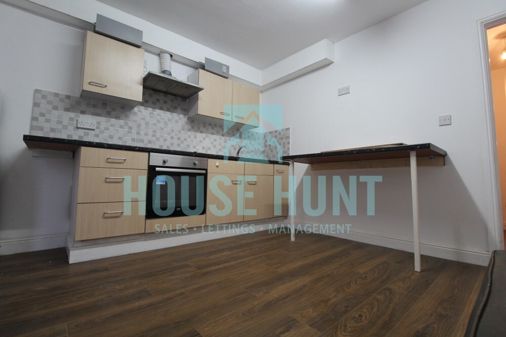 2 bedroom house for rent Raddlebarn Road, Birmingham, B29 6HQ | UniHomes