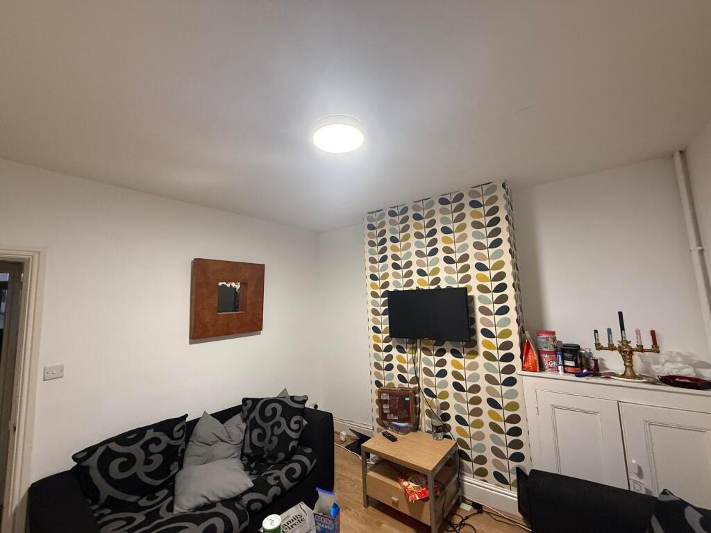 3 bedroom house for rent Trollope Street Lincoln, LN5 7LR | UniHomes