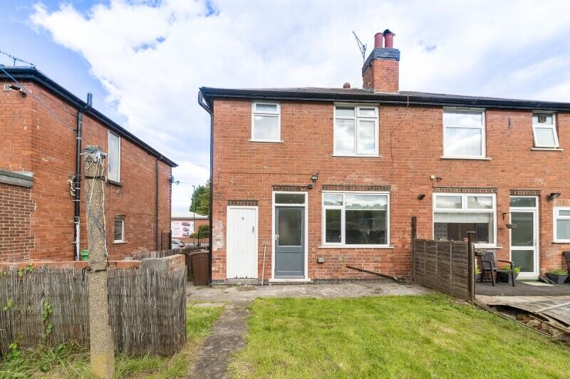 2 bedroom house for rent Nuthall Road Nottingham, NG8 5AS | UniHomes