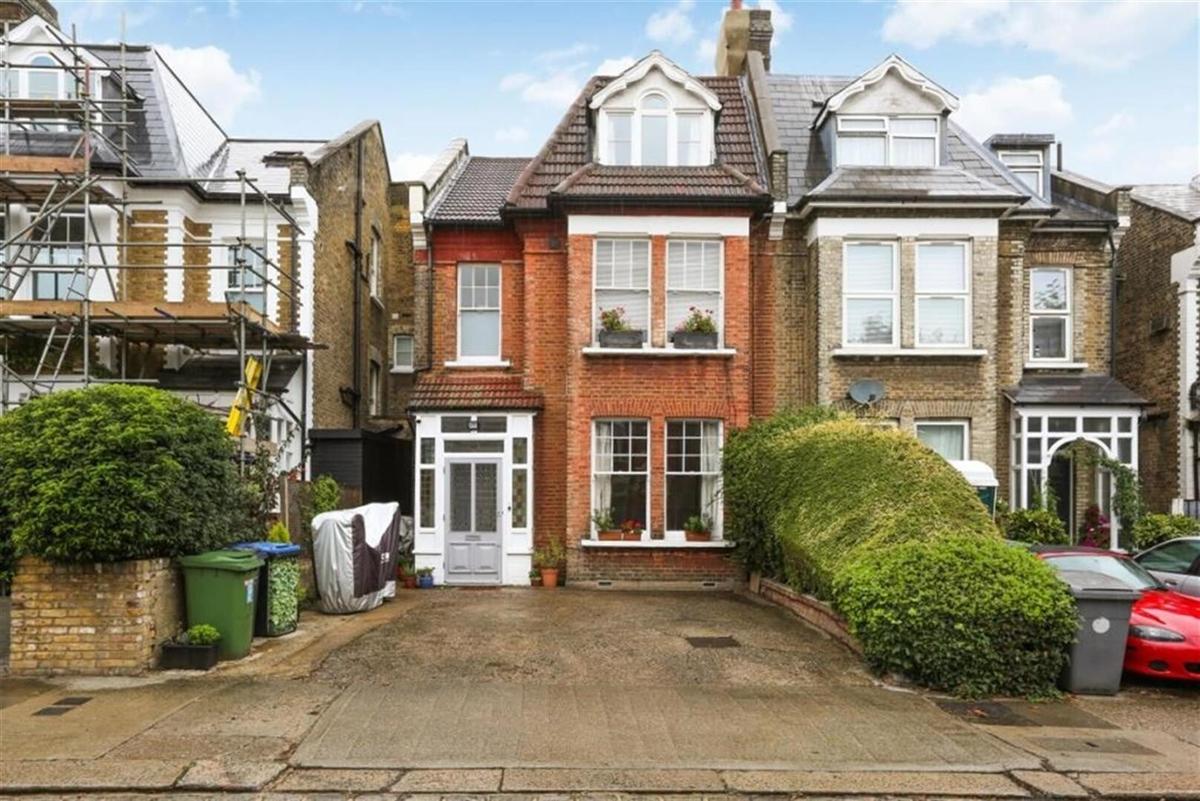 2 bedroom apartment for rent Dyne Road, London, NW6 7XG | UniHomes