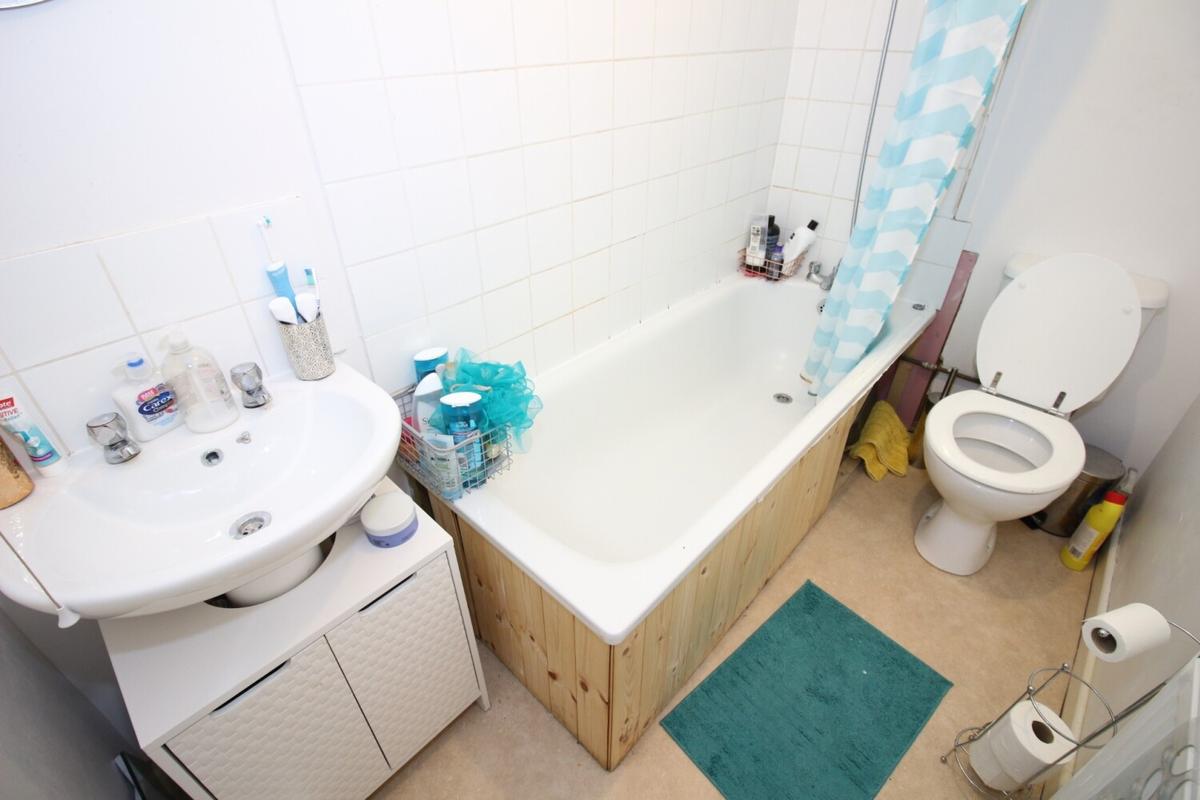 2 bedroom house for rent Gordon Road, Cardiff, CF24 3AJ | UniHomes