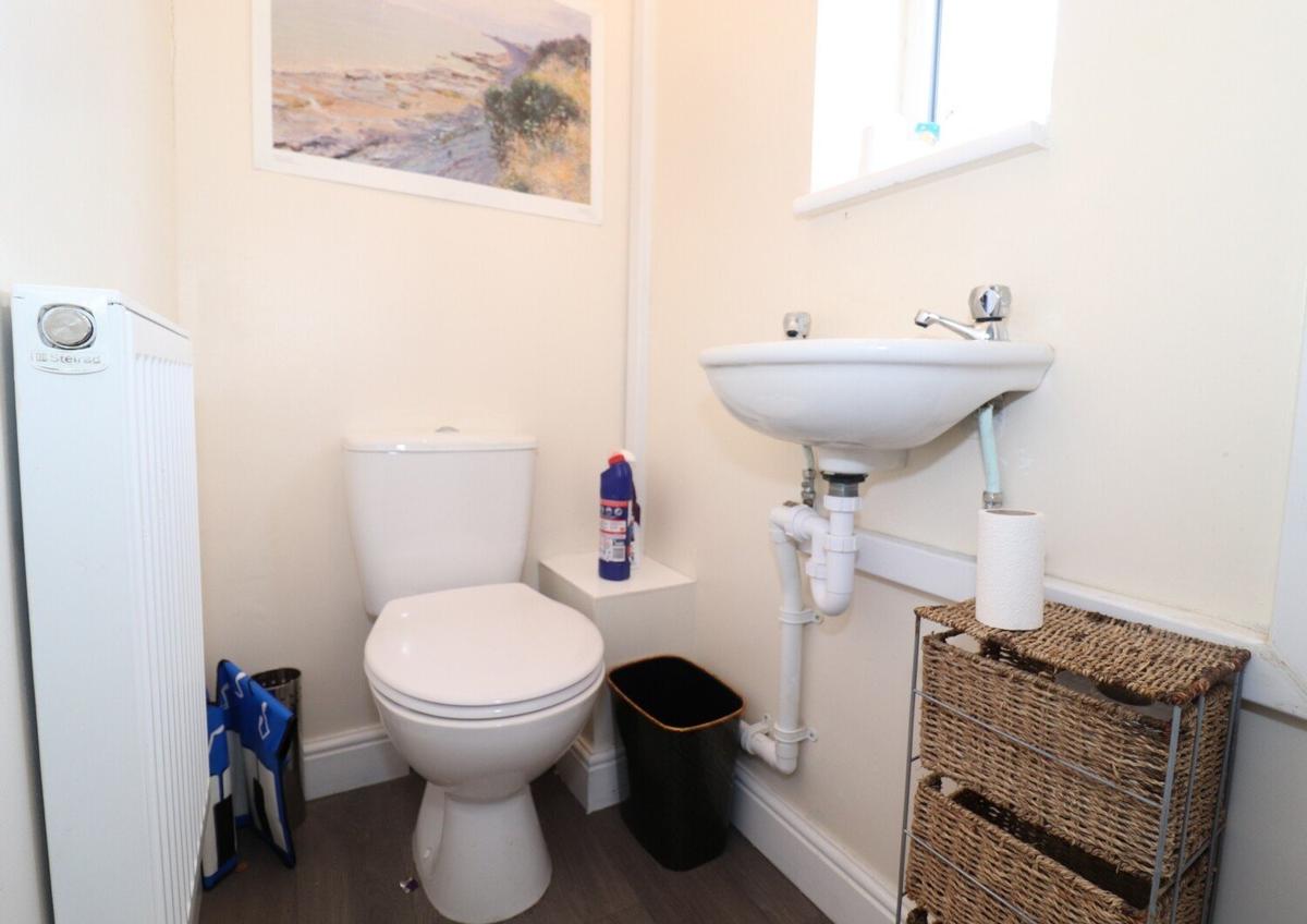 5 bedroom house for rent Maindy Road, Cardiff, CF24 4HP | UniHomes