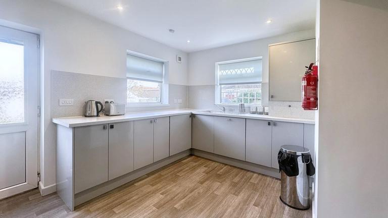 4 bedroom house for rent Warren Road Bristol, BS34 7EN | UniHomes