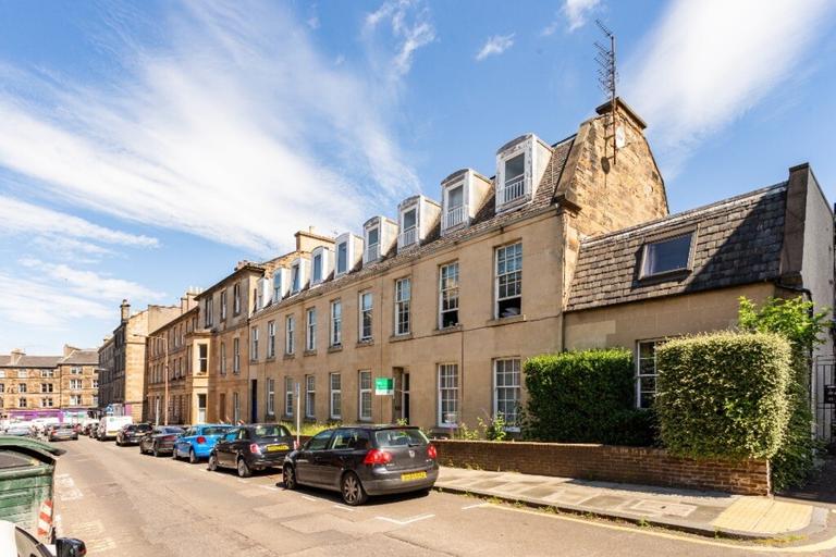 3 bedroom apartment for rent Grove Street, (Tr), Edinburgh, EH3 8AF ...