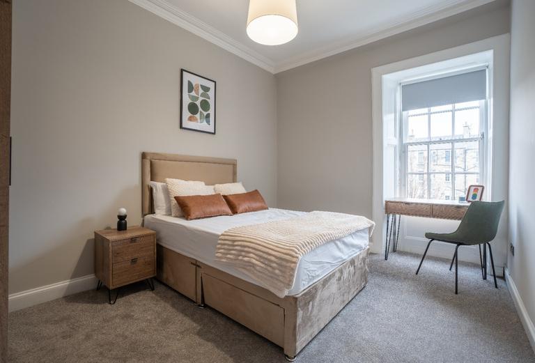 3 bedroom apartment for rent Montague Street, 3F2, Edinburgh, EH8 9QX ...