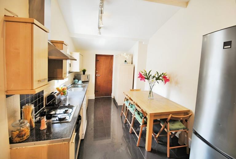 5 bedroom house for rent Brailsford Road, Manchester, M14 6QA | UniHomes