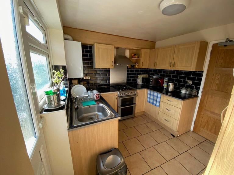 6 bedroom house for rent Rymers Lane, Oxford, OX4 3LB | UniHomes