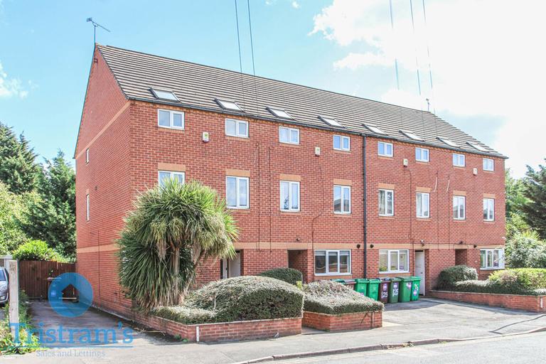 3 bedroom house for rent Montpelier Road Nottingham, NG7 2JY | UniHomes