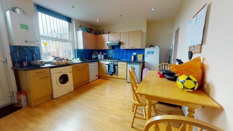4 bedroom house for rent Hartley Avenue, Leeds, LS6 2LW | UniHomes