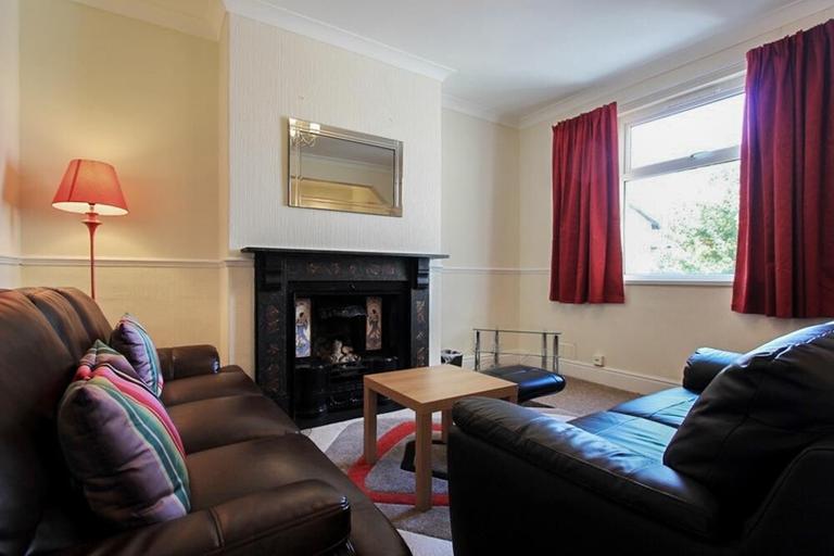 4 bedroom house for rent Cosmeston Street, Cardiff, CF24 4LQ | UniHomes