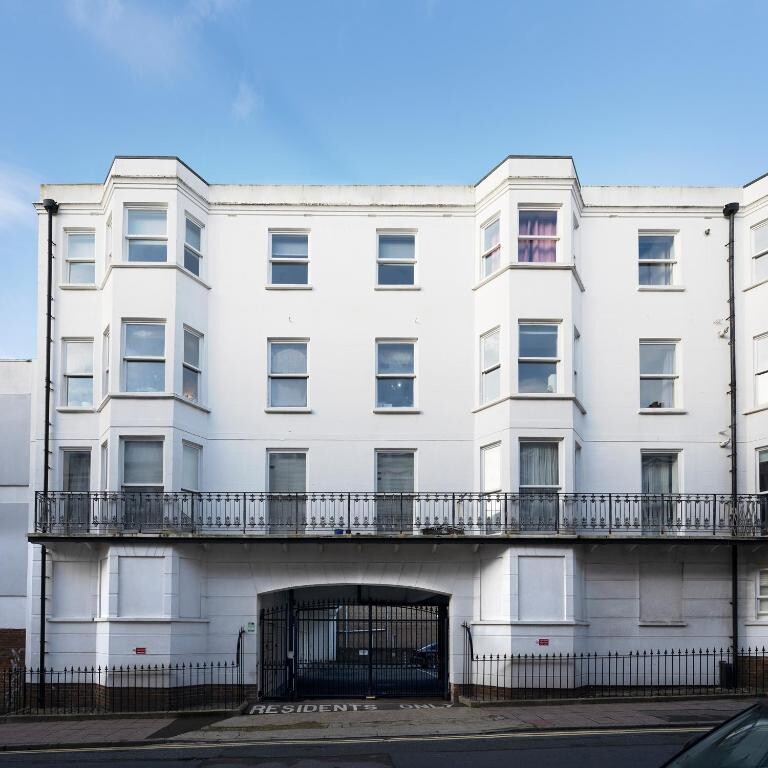 2 bedroom apartment for rent Burlington Street Brighton, BN2 1AA | UniHomes