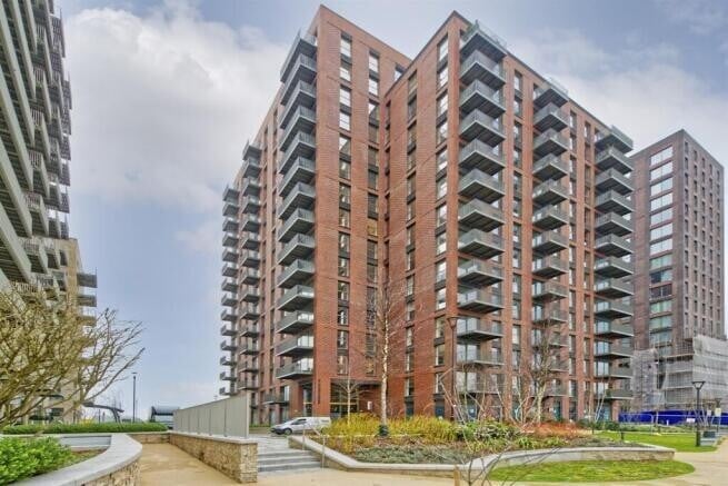 2 bedroom apartment for rent 12 Quay Walk, London, HA0 1BE | UniHomes