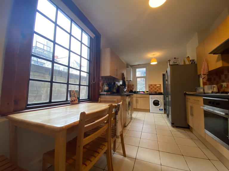 4 bedroom house for rent Pearson Street Cardiff, CF24 3EL | UniHomes