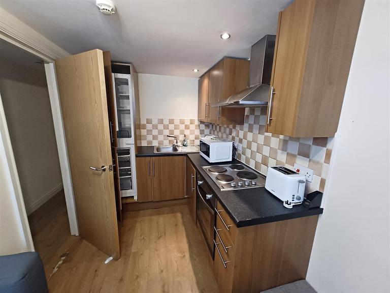 2 bedroom apartment for rent Colum Road, Cardiff, CF10 3EH | UniHomes