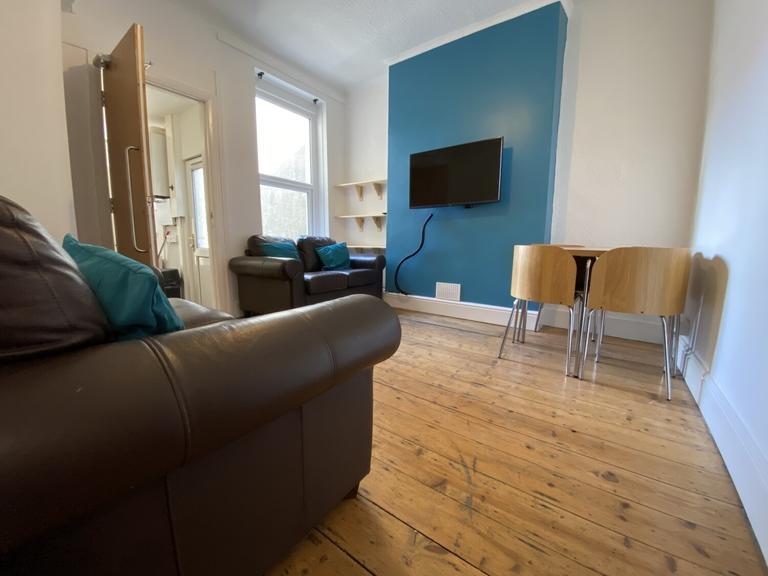 4 bedroom house for rent Merthyr Street, Cardiff, CF24 4JL | UniHomes