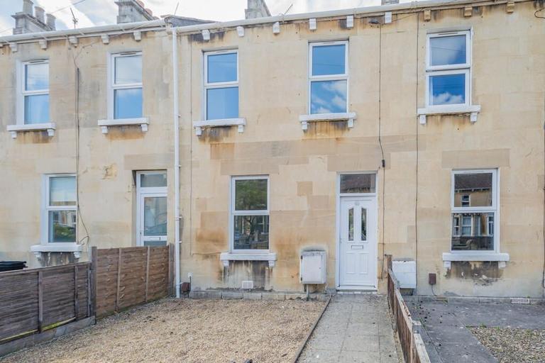 4 bedroom house for rent Lorne Road, Bath, BA2 3BZ | UniHomes